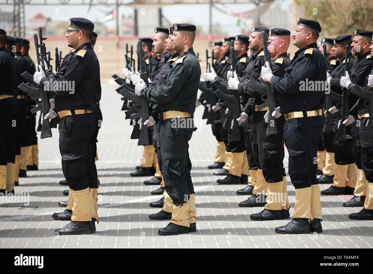 Gaza City, The Gaza Strip, Palestine. 27th Apr, 2019. Police officers ...