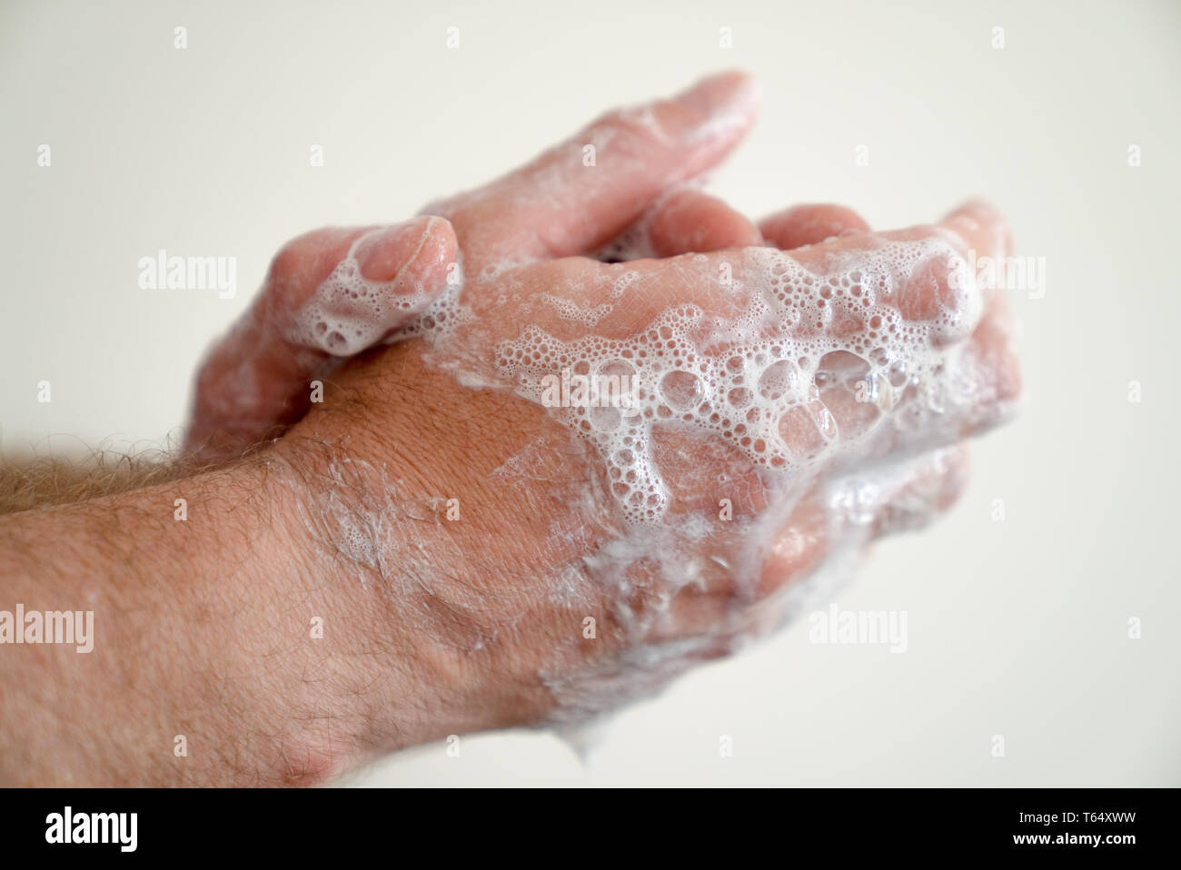 Scrub up hands hi-res stock photography and images - Alamy