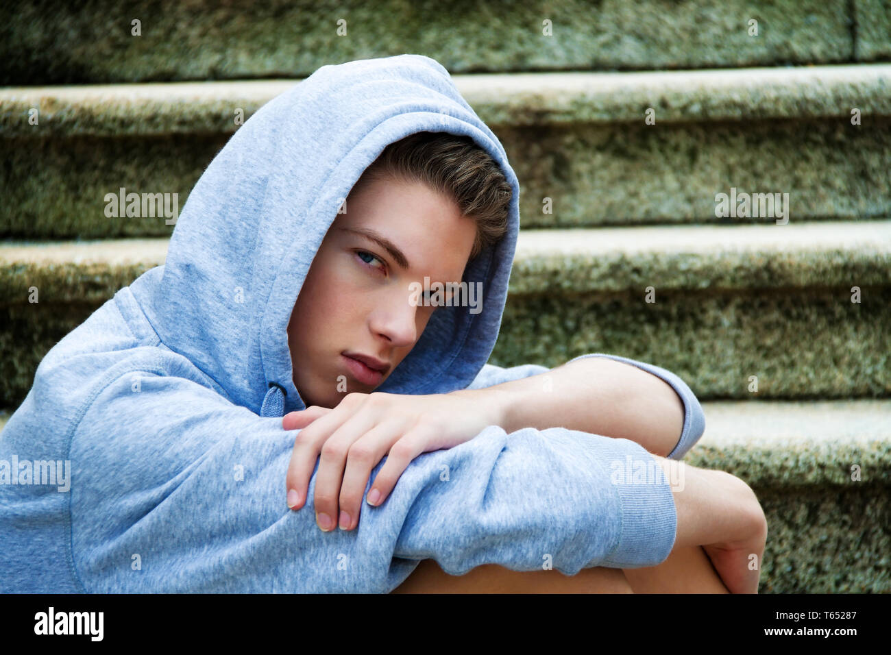cool looking teenager Stock Photo - Alamy