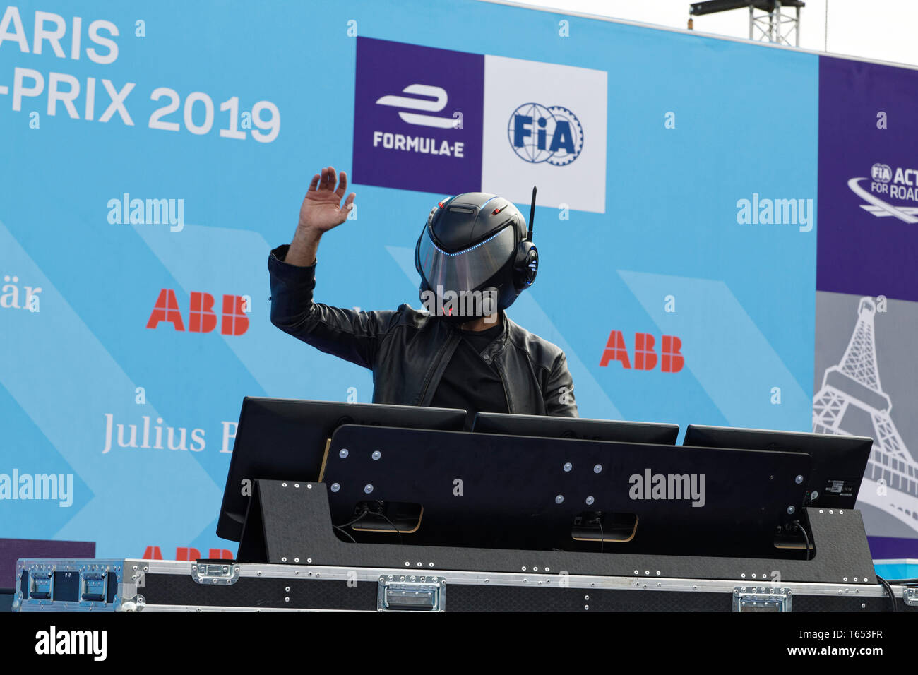 Dj ej hi-res stock photography and images - Alamy