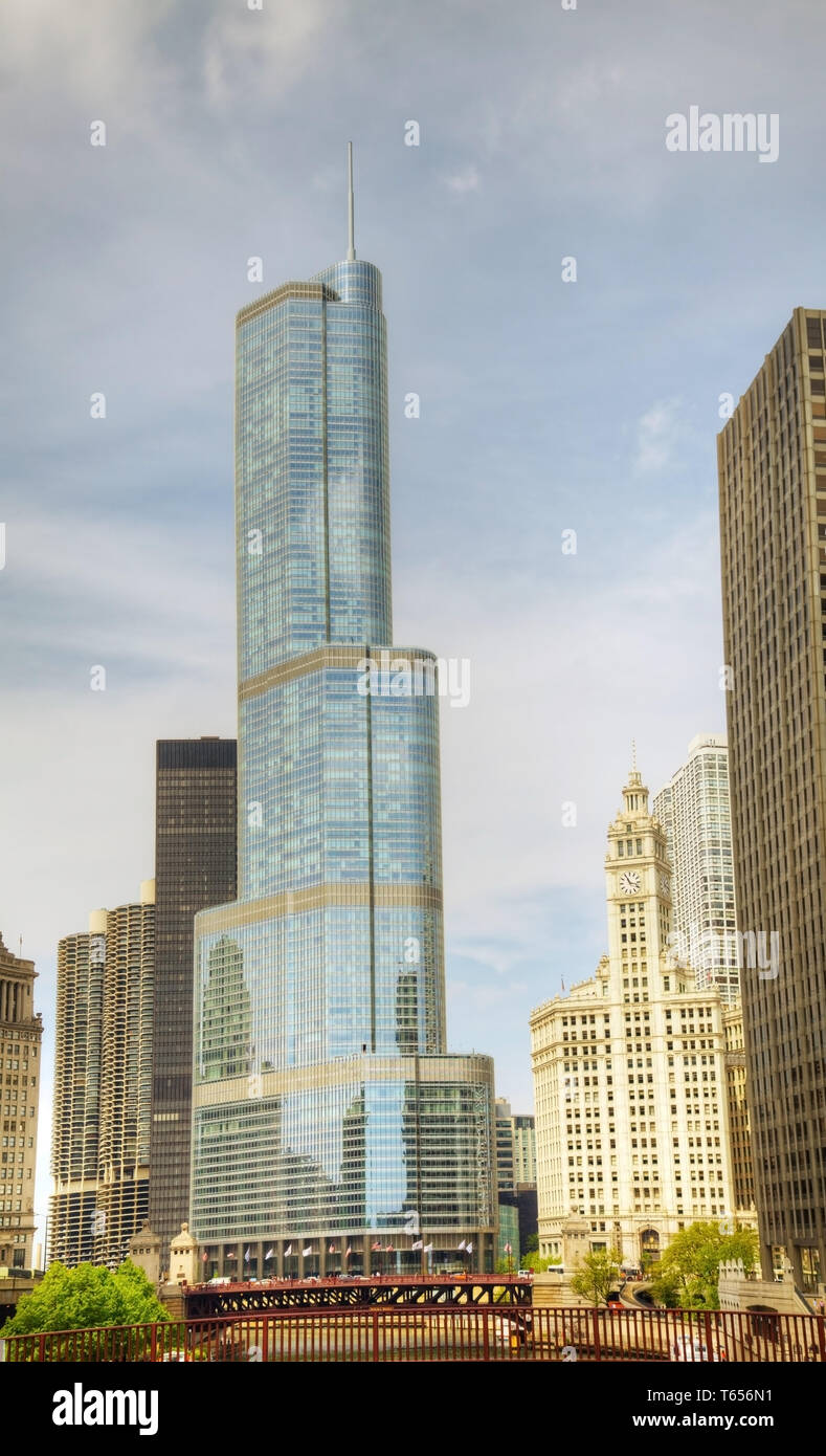 Trump International Hotel and Tower in Chicago Stock Photo - Alamy