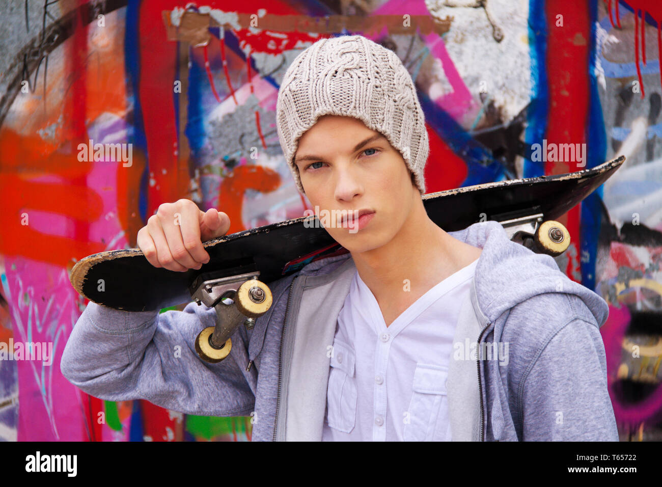cool looking teenager Stock Photo - Alamy