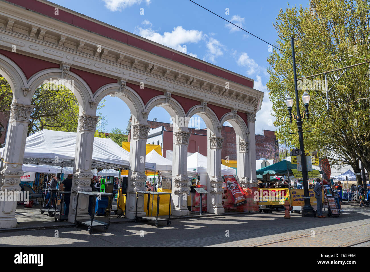Portland, Oregon - April 27, 2019 : Scene of Portland Saturday Market ...