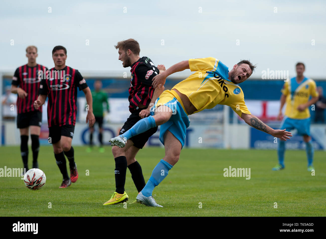 Canvey Island v Dunstable Town FC match in the Emirates FA Cup 1st ...