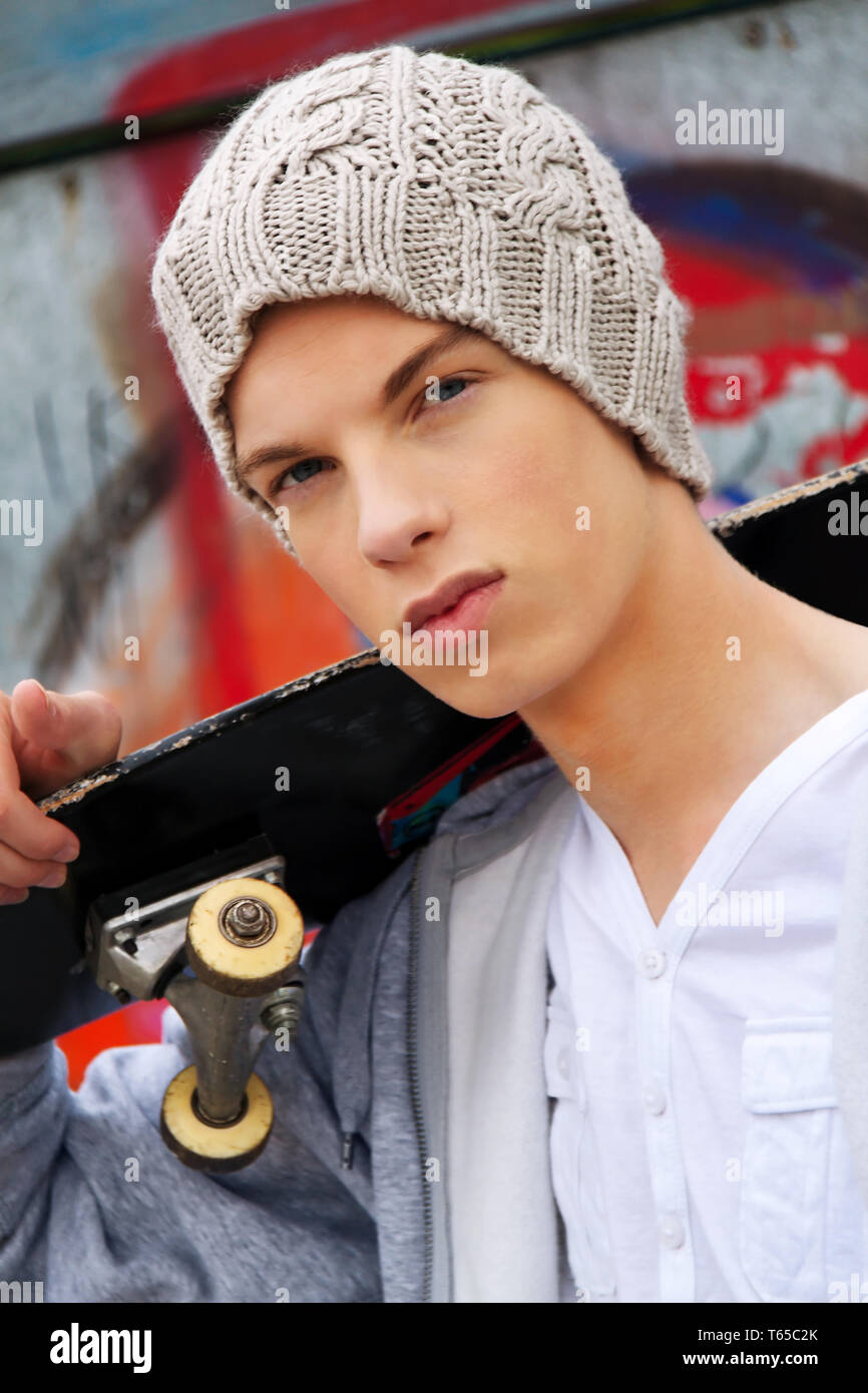 cool looking teenager Stock Photo - Alamy