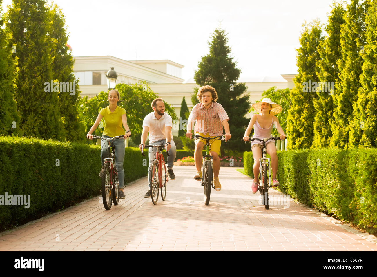 Group young bike riders hi-res stock photography and images - Alamy