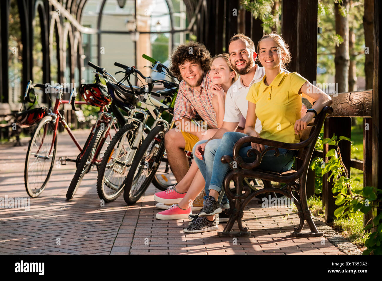 Student tour group hi-res stock photography and images - Alamy
