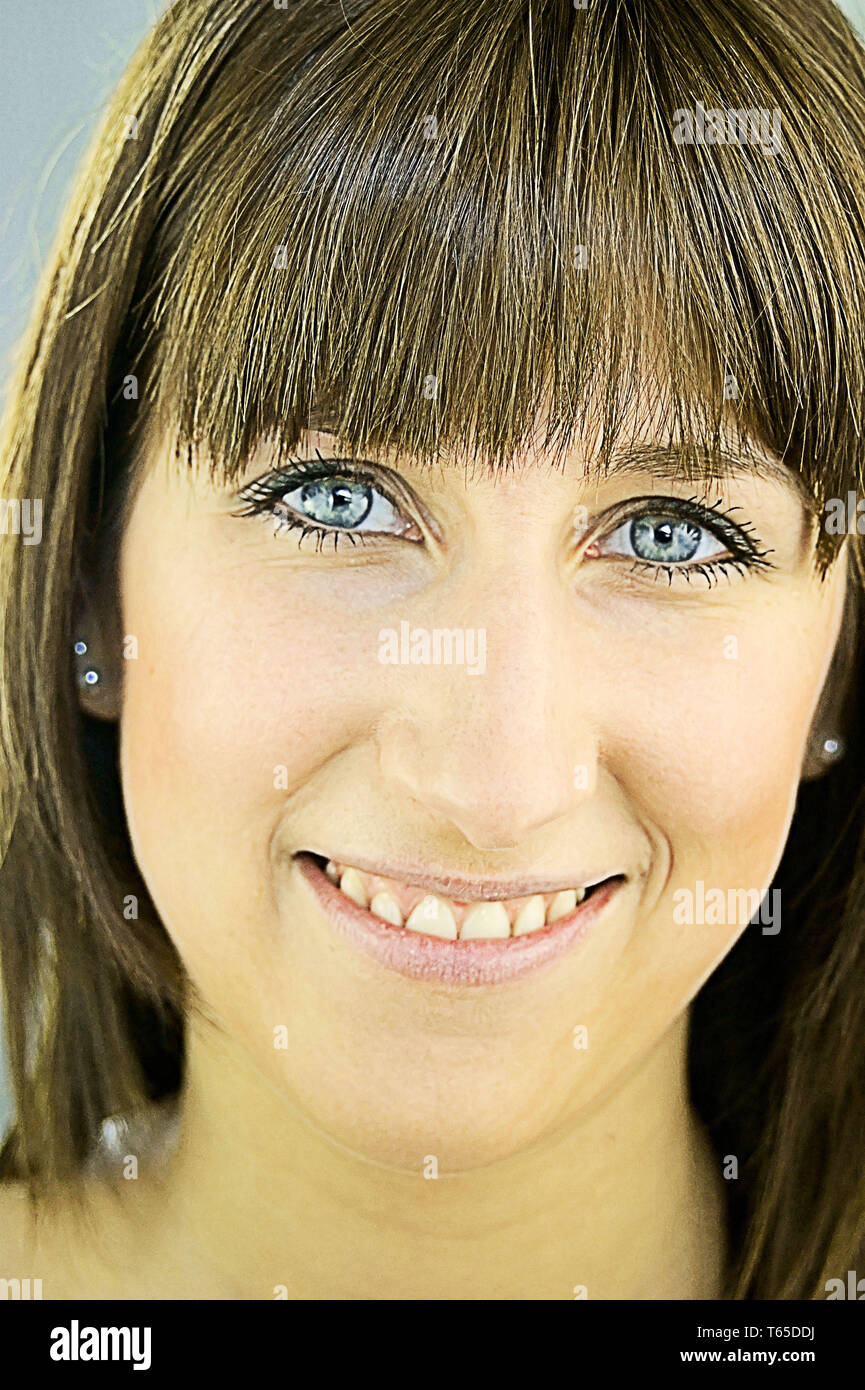 Portrait of a young lady Stock Photo - Alamy