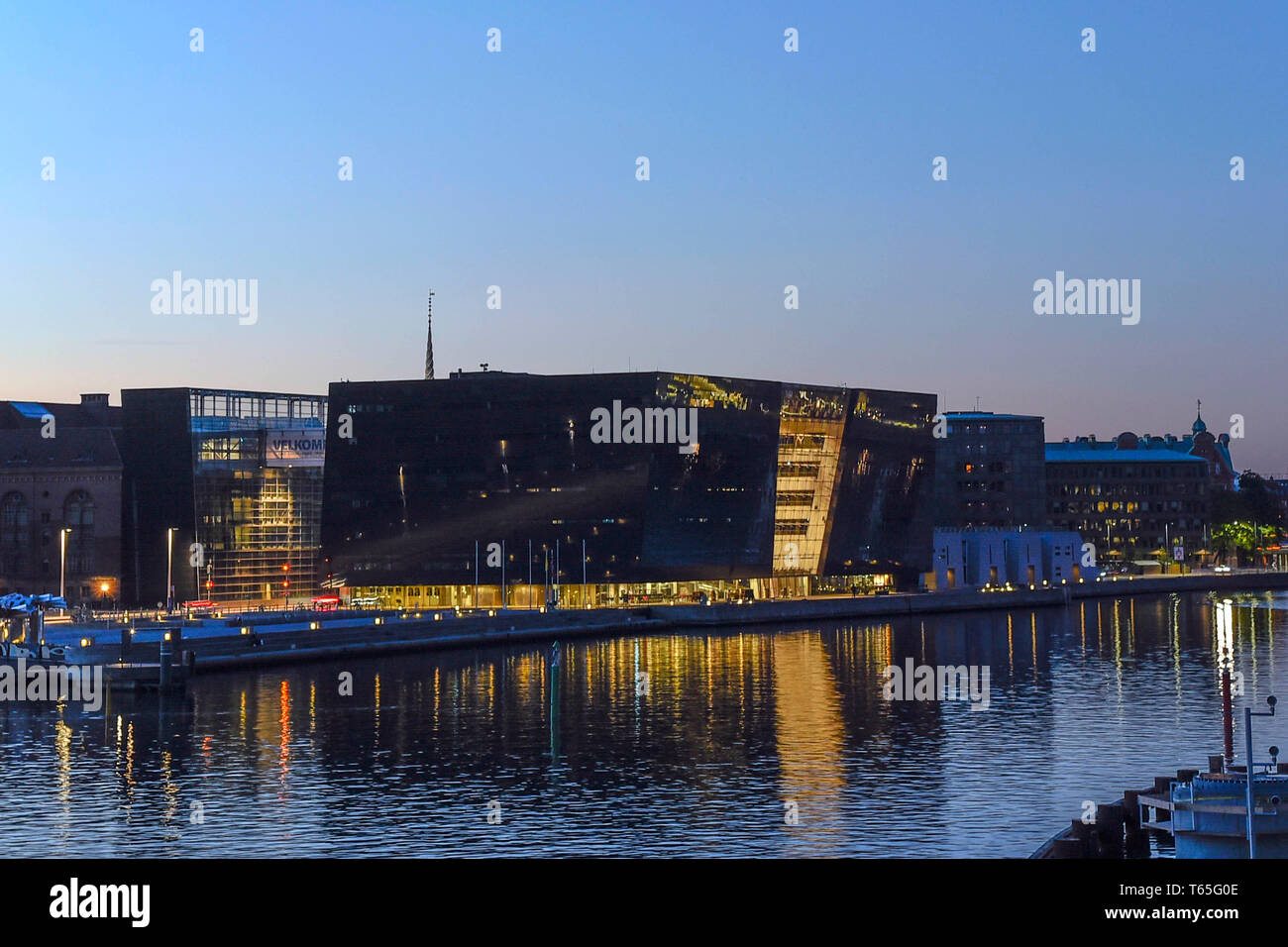 The Black Diamond buildings hosts the Royal Library in Copenhagen and ...