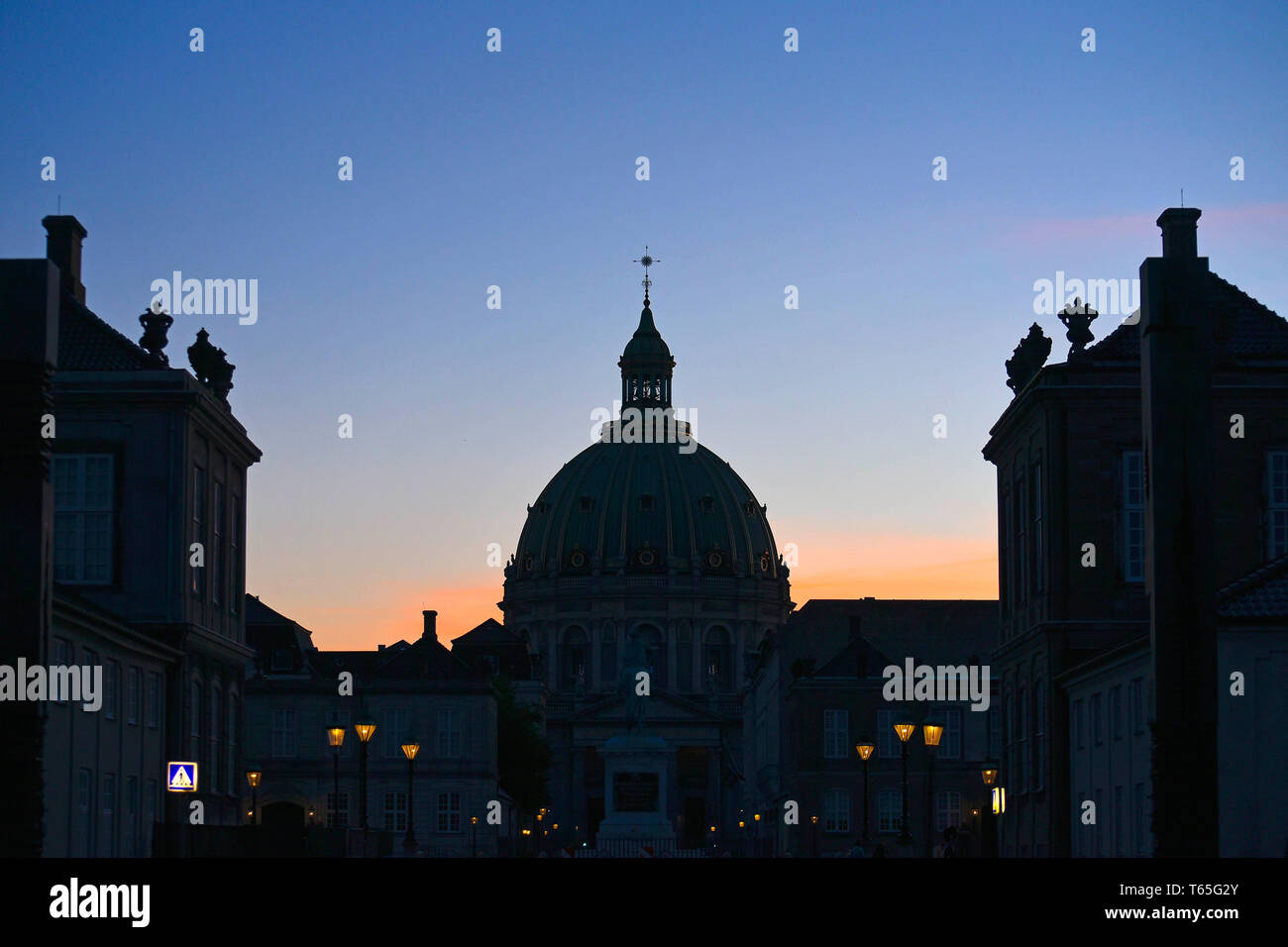 Rococo architecture hi-res stock photography and images - Alamy