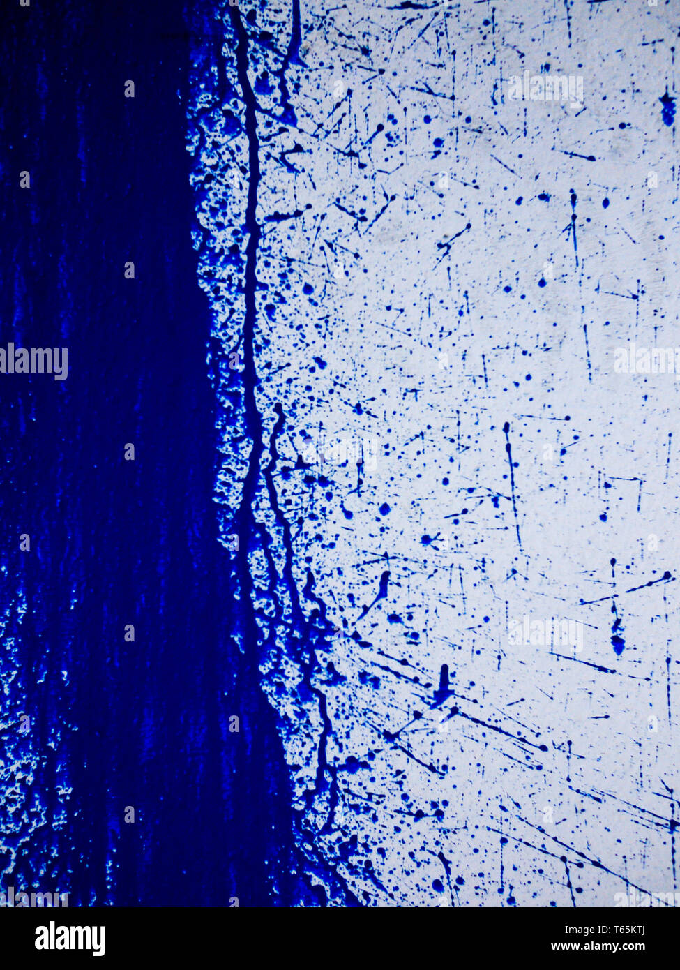 Blue paint run formations hi-res stock photography and images - Alamy