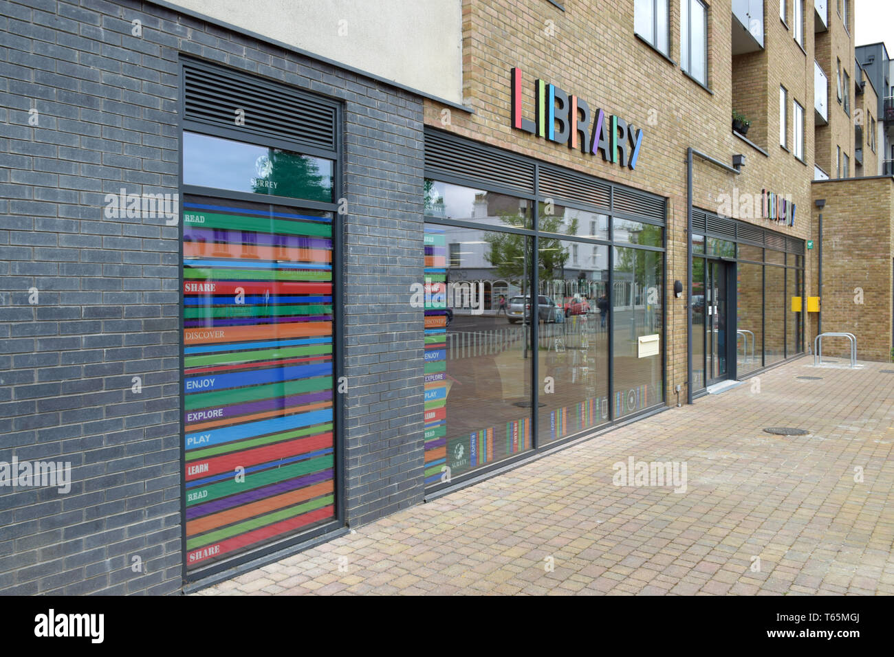New Library, Horley, Surrey (1 of 4 Stock Photo - Alamy