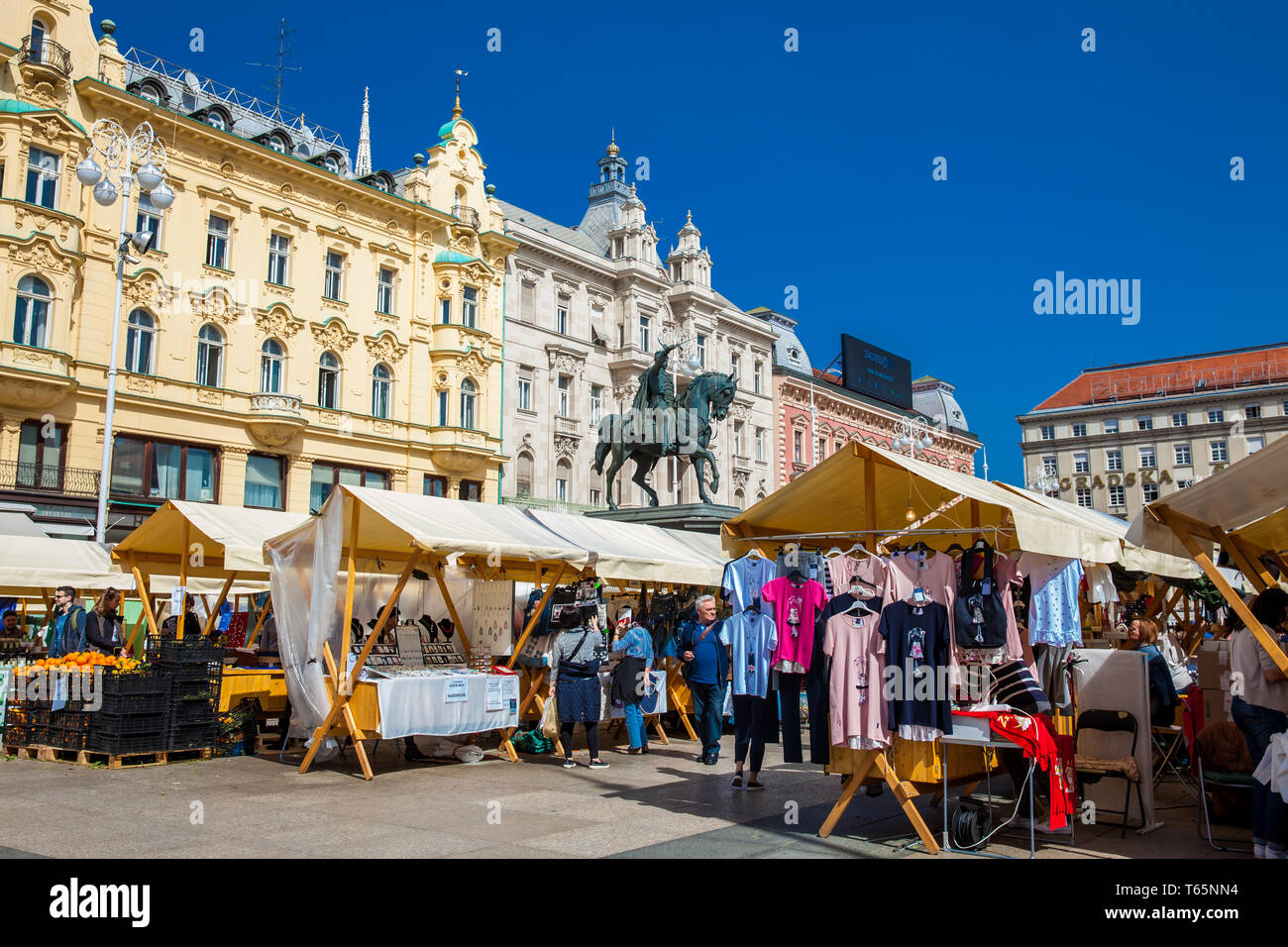 ZAGREB, CROATIA - APRIL, 2018: People at an street market at Zagreb ...