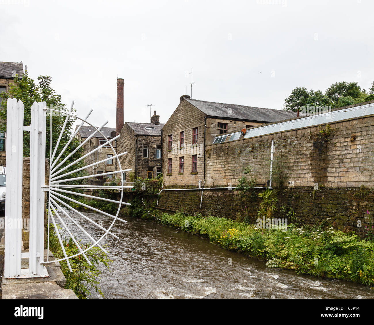 Calder river hi-res stock photography and images - Alamy
