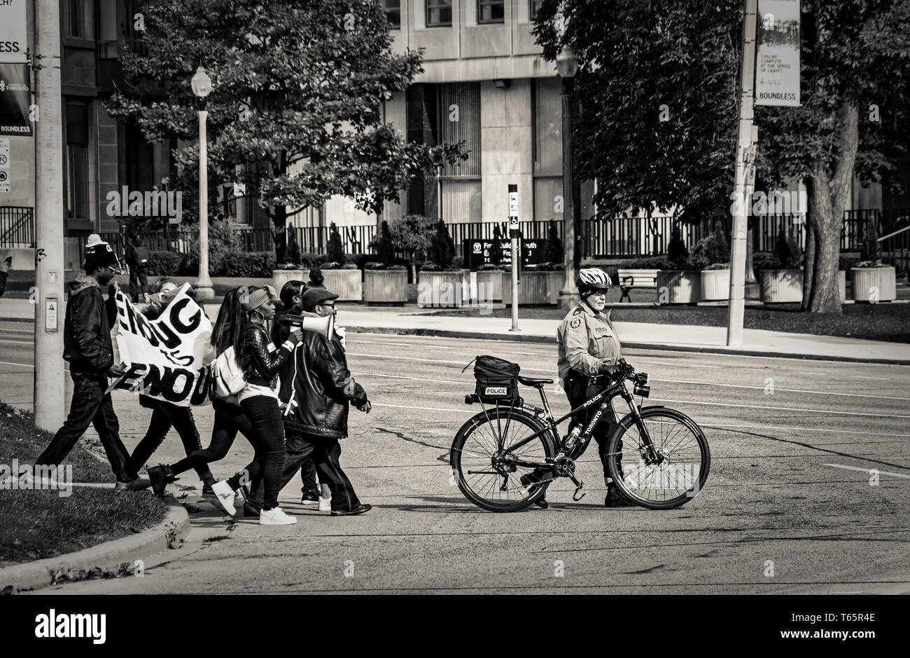 Black activists hi-res stock photography and images - Alamy