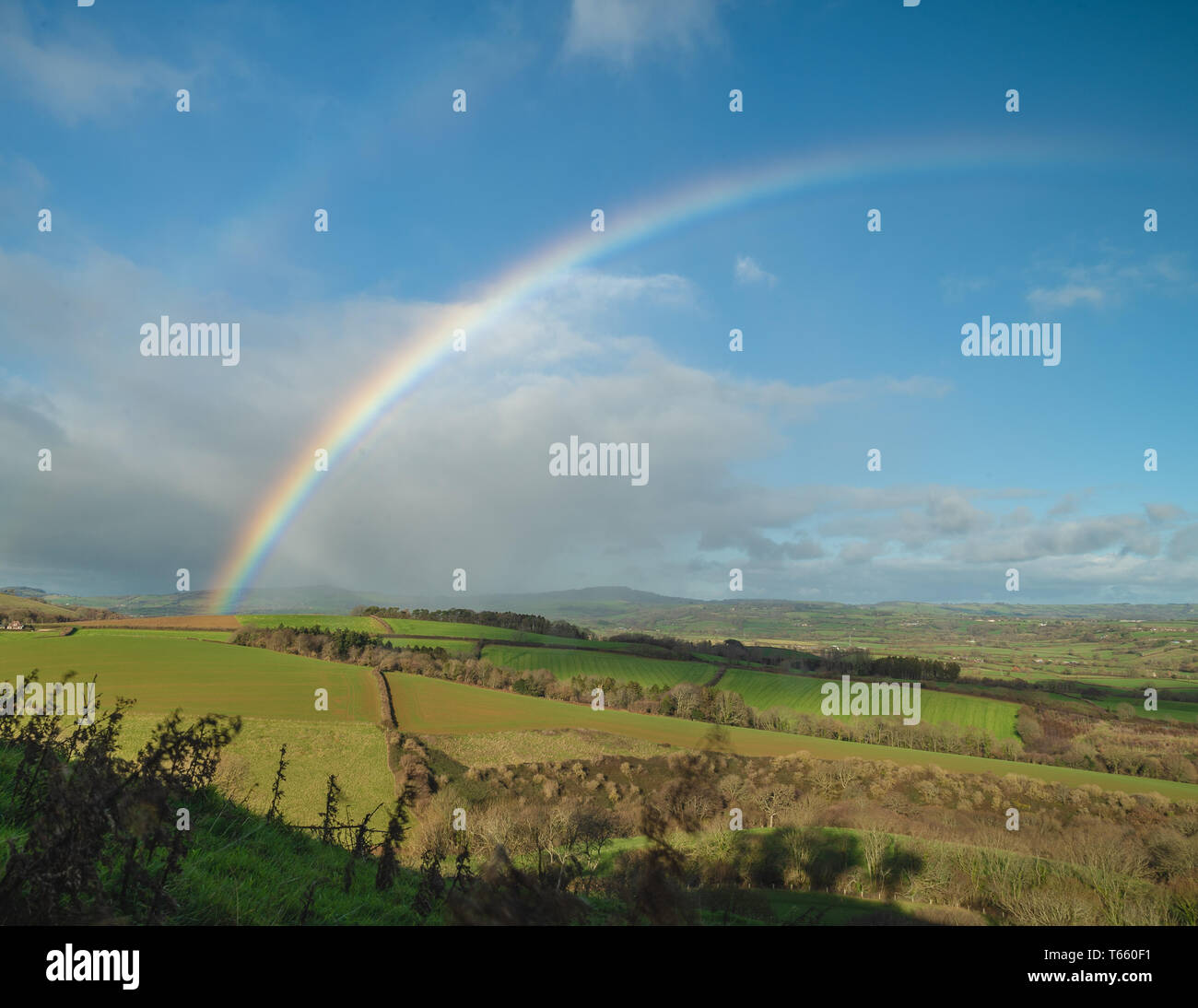 Rainbow countryside hi-res stock photography and images - Alamy