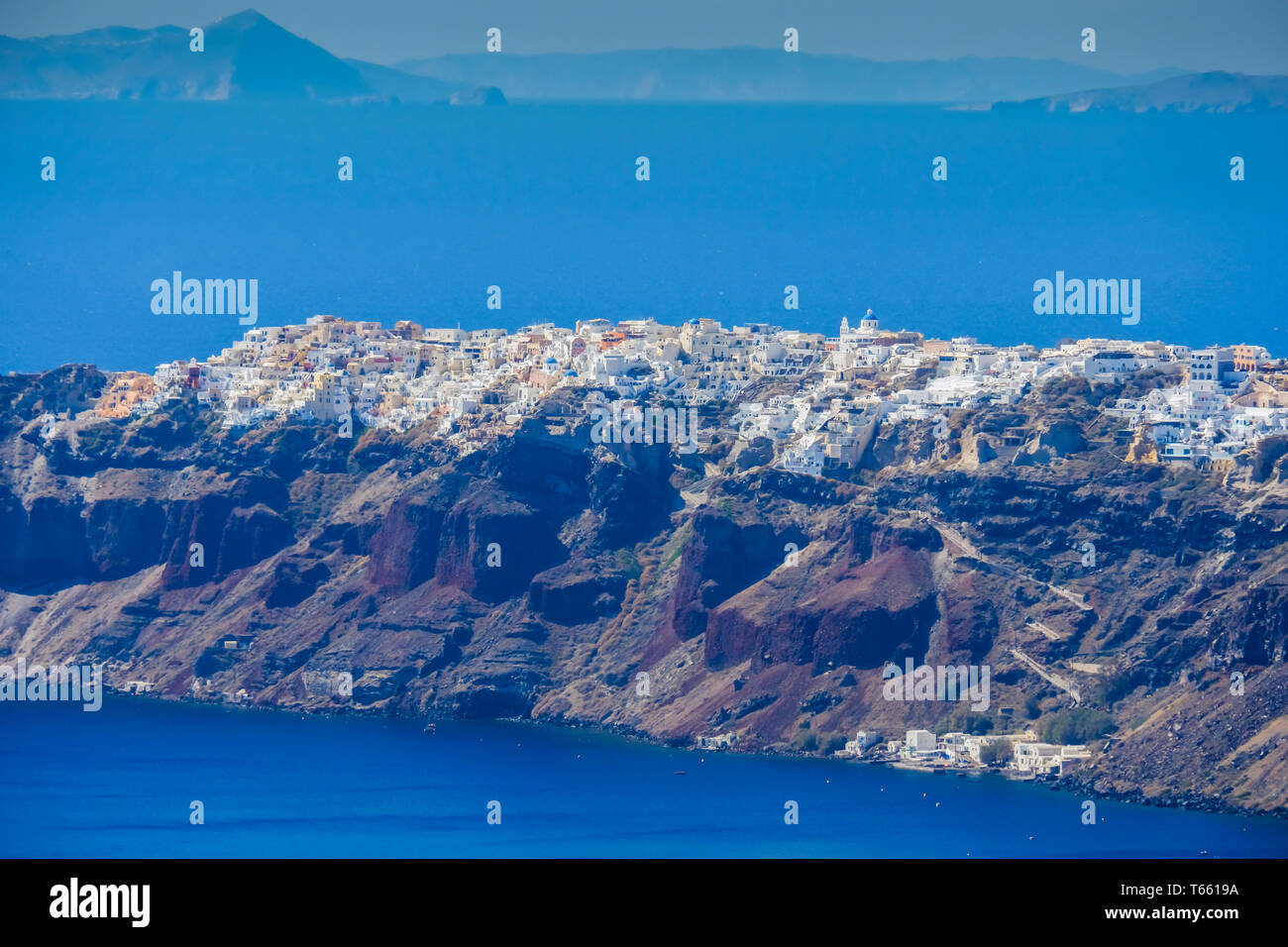 Aerial view. Oia. Santorini. Cyclades islands. Greece Stock Photo - Alamy