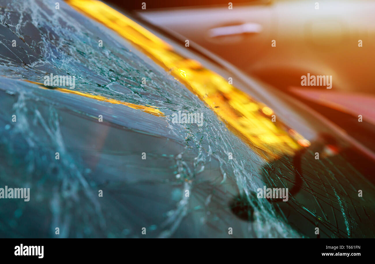 Shattered windshield after car accident hi-res stock photography and ...