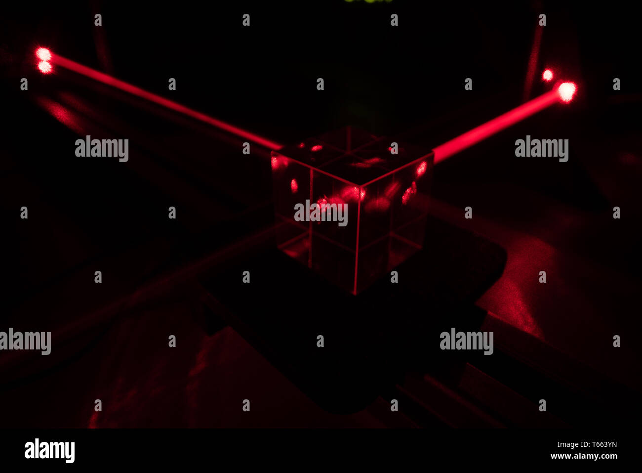 laser beam in optical laboratory Stock Photo - Alamy