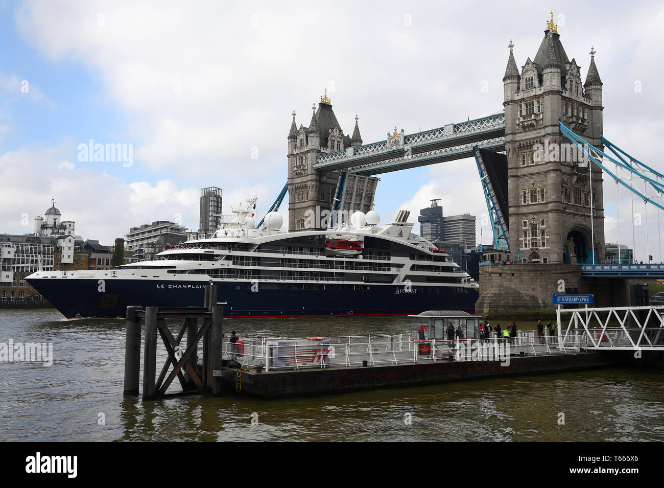 Champlain ship hi-res stock photography and images - Alamy