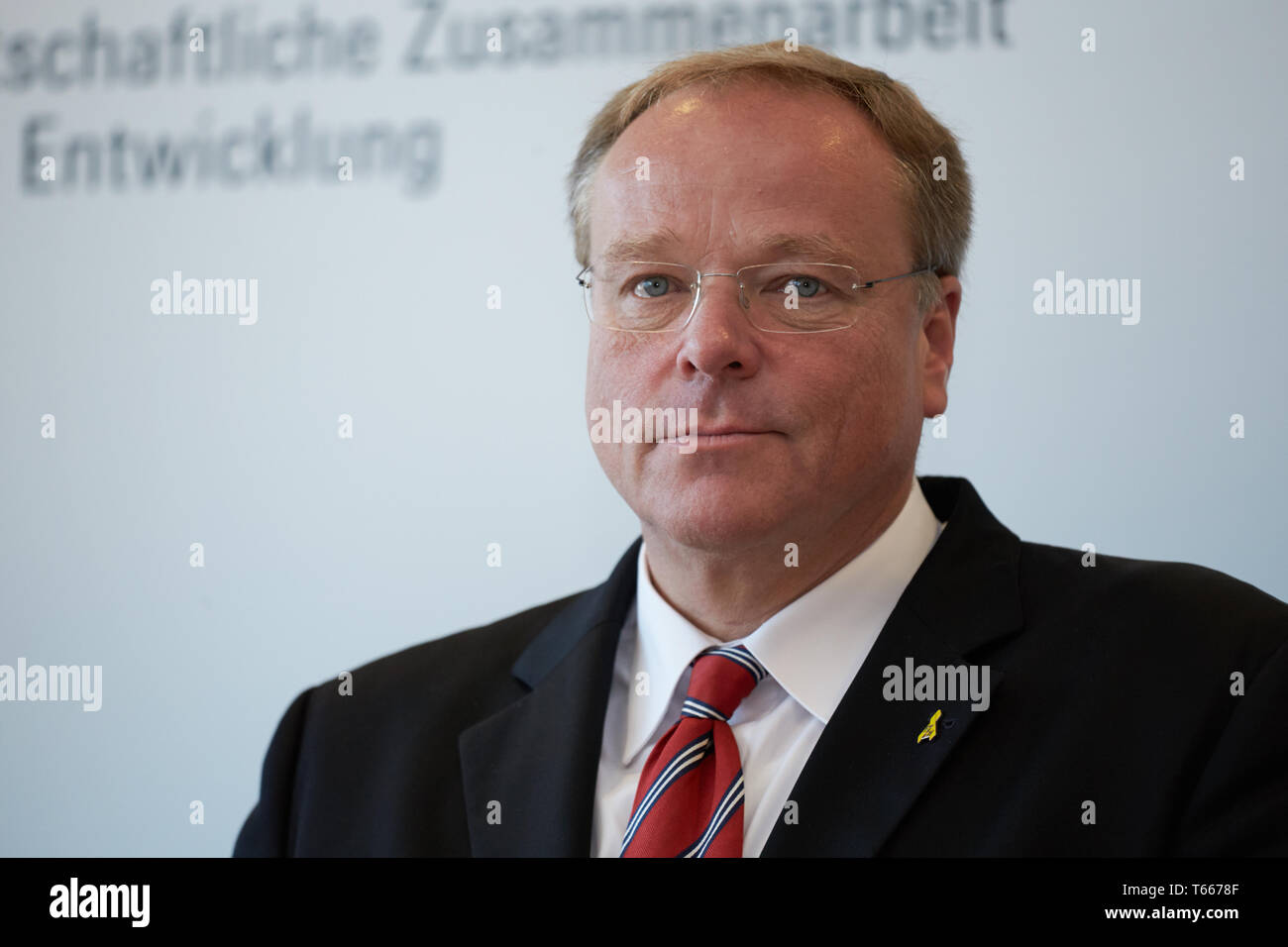 German institute for development evaluation hi-res stock photography ...