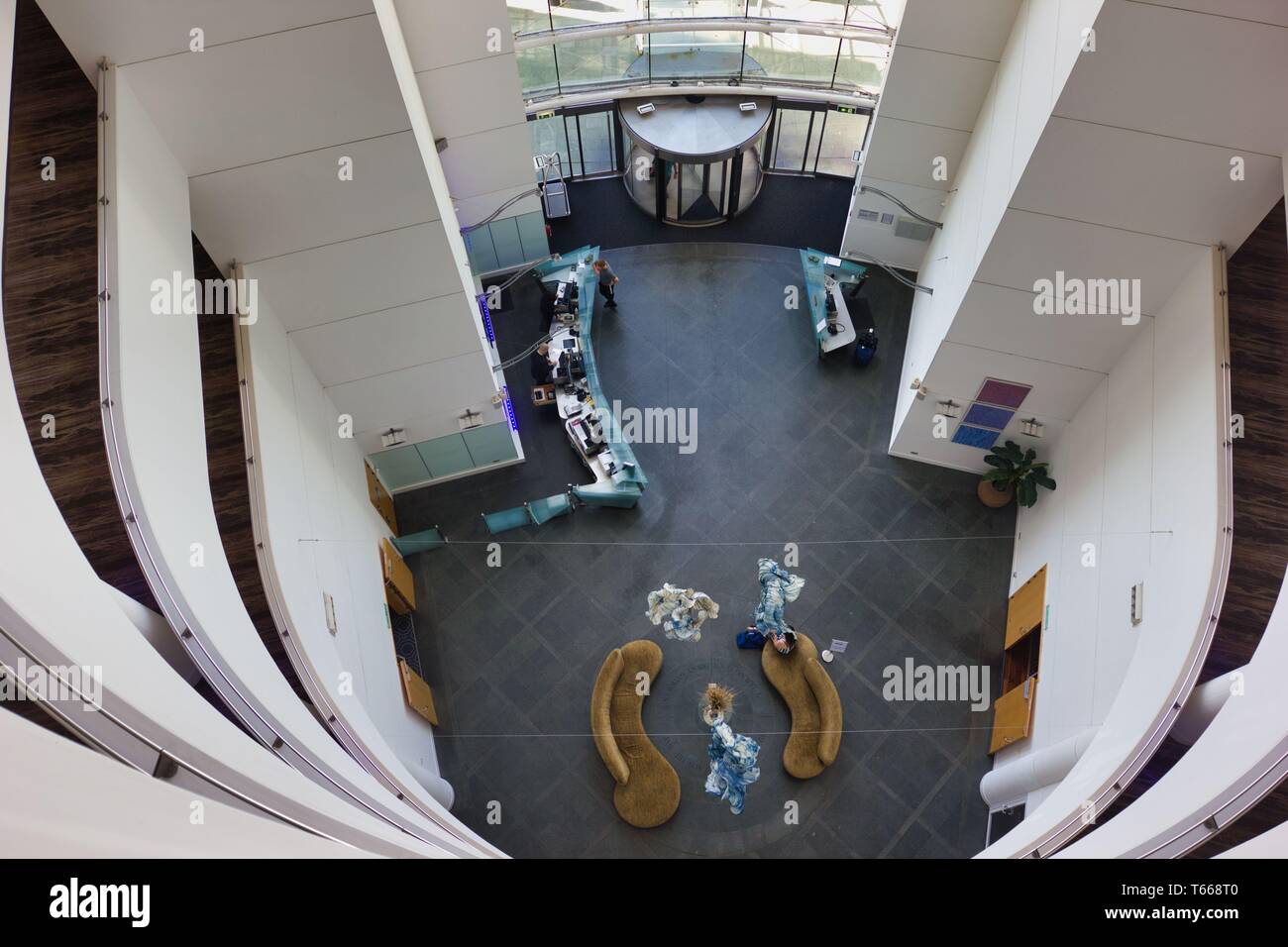 St David's Hotel high angle view of the atrium and lobby, Cardiff Bay ...