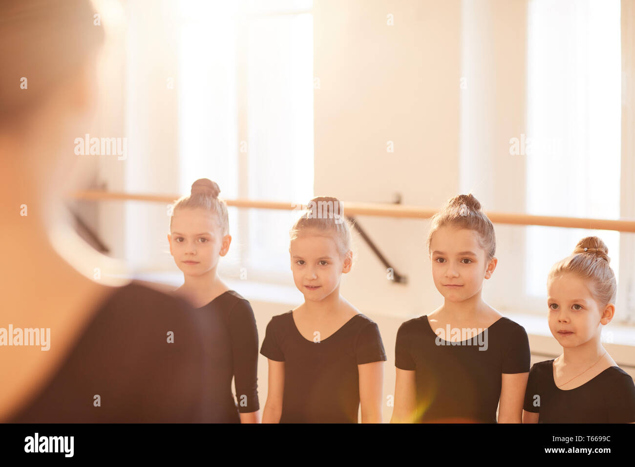 Young ballet student ballerina hi-res stock photography and images - Alamy