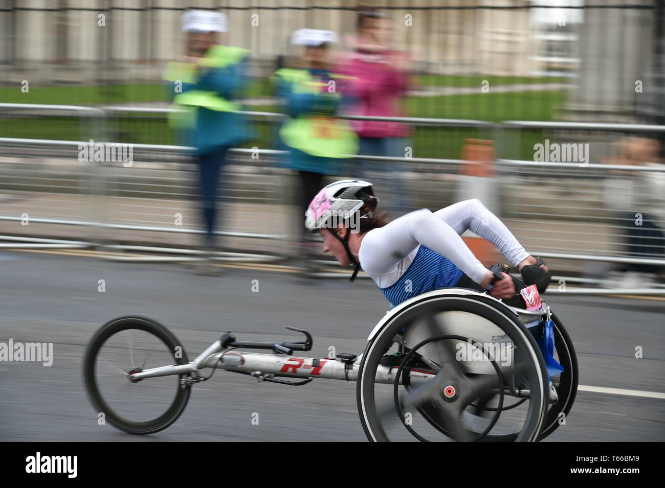 Racing wheelchair at London Marathon 2019 Stock Photo - Alamy