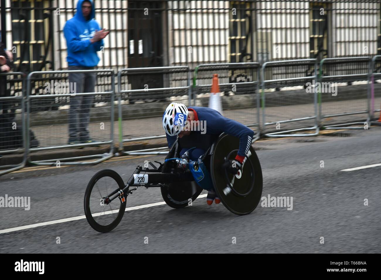 Racing wheelchair at London Marathon 2019 Stock Photo - Alamy