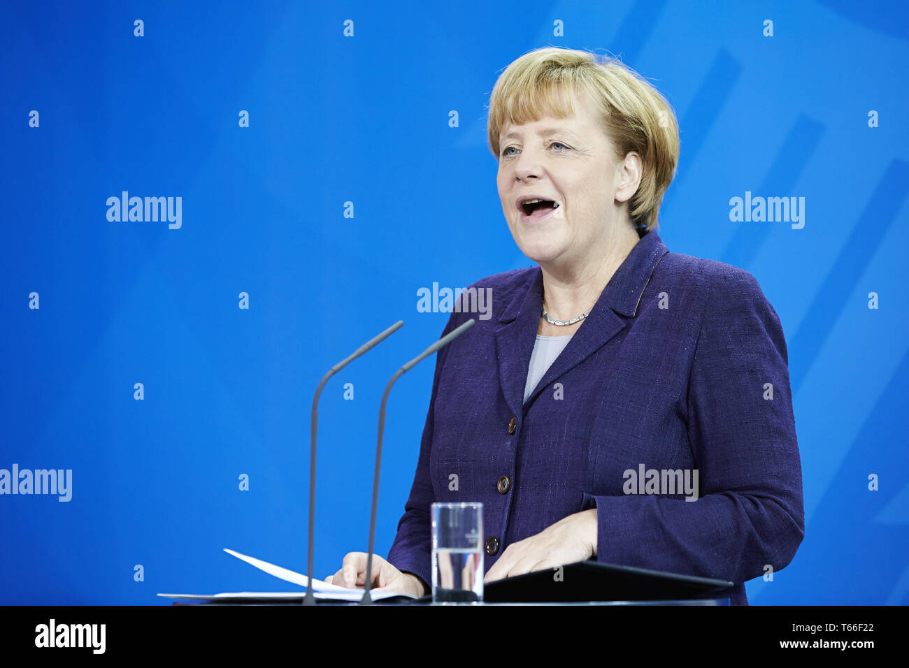 German chancellor angela merkel receives hi-res stock photography and ...