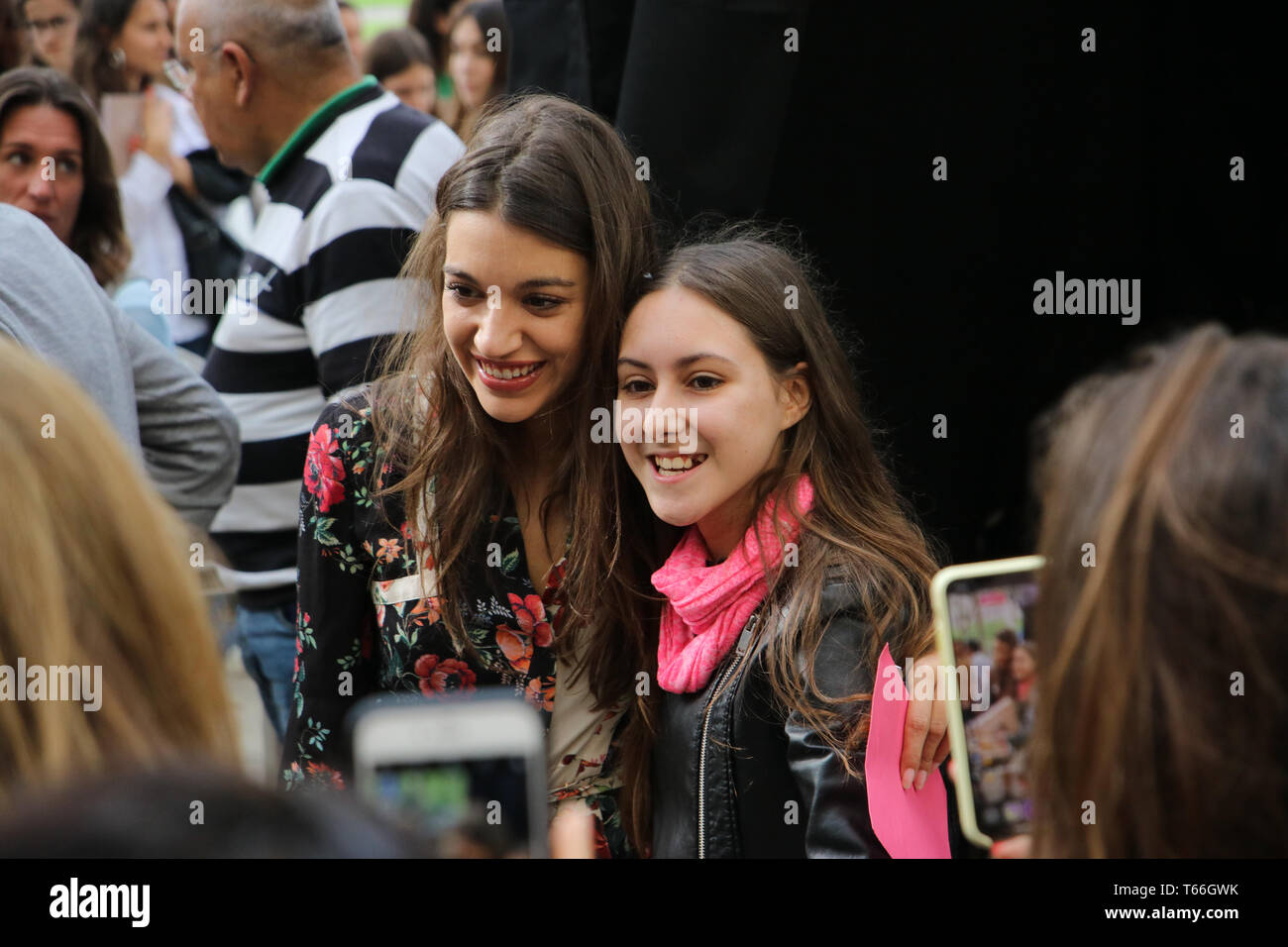 Sonrisa de operación hi-res stock photography and images - Alamy