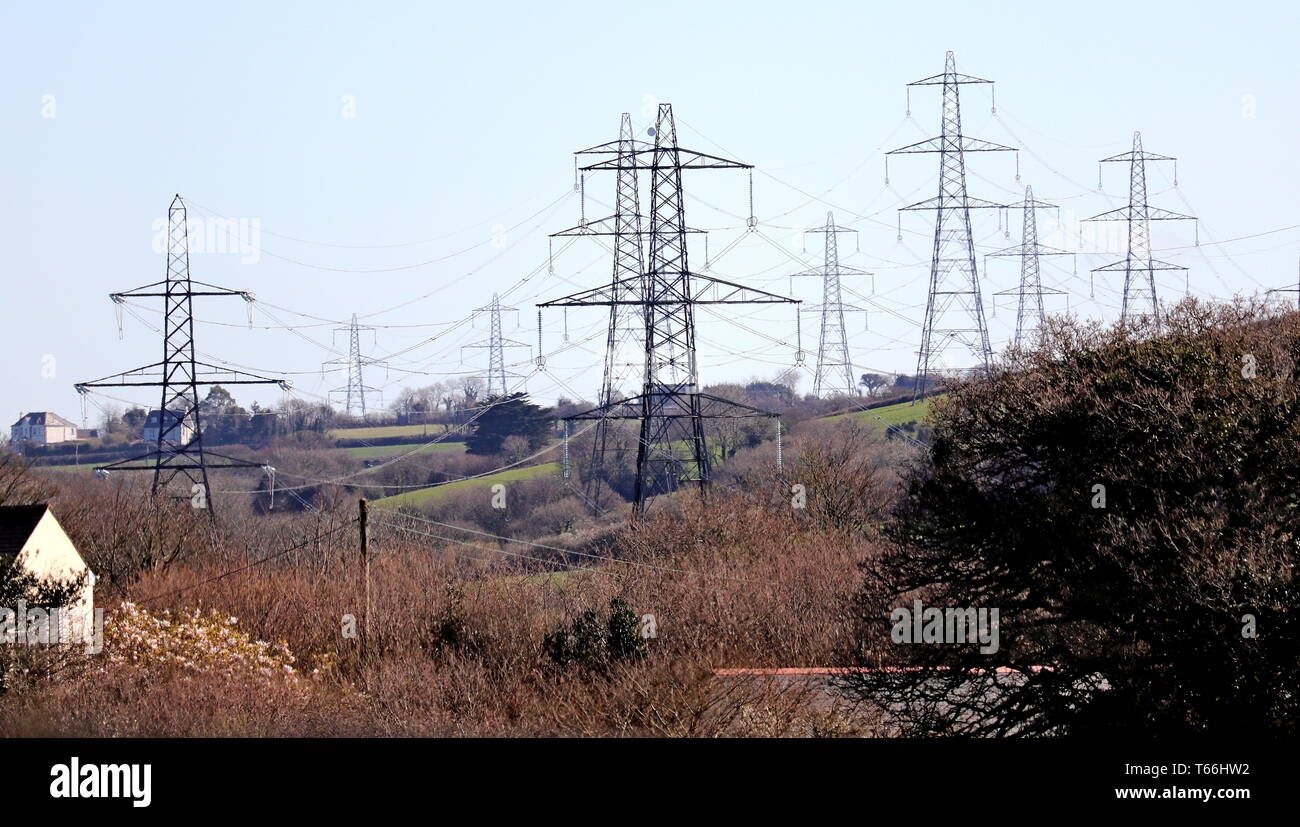 Electricity carriers hi-res stock photography and images - Alamy