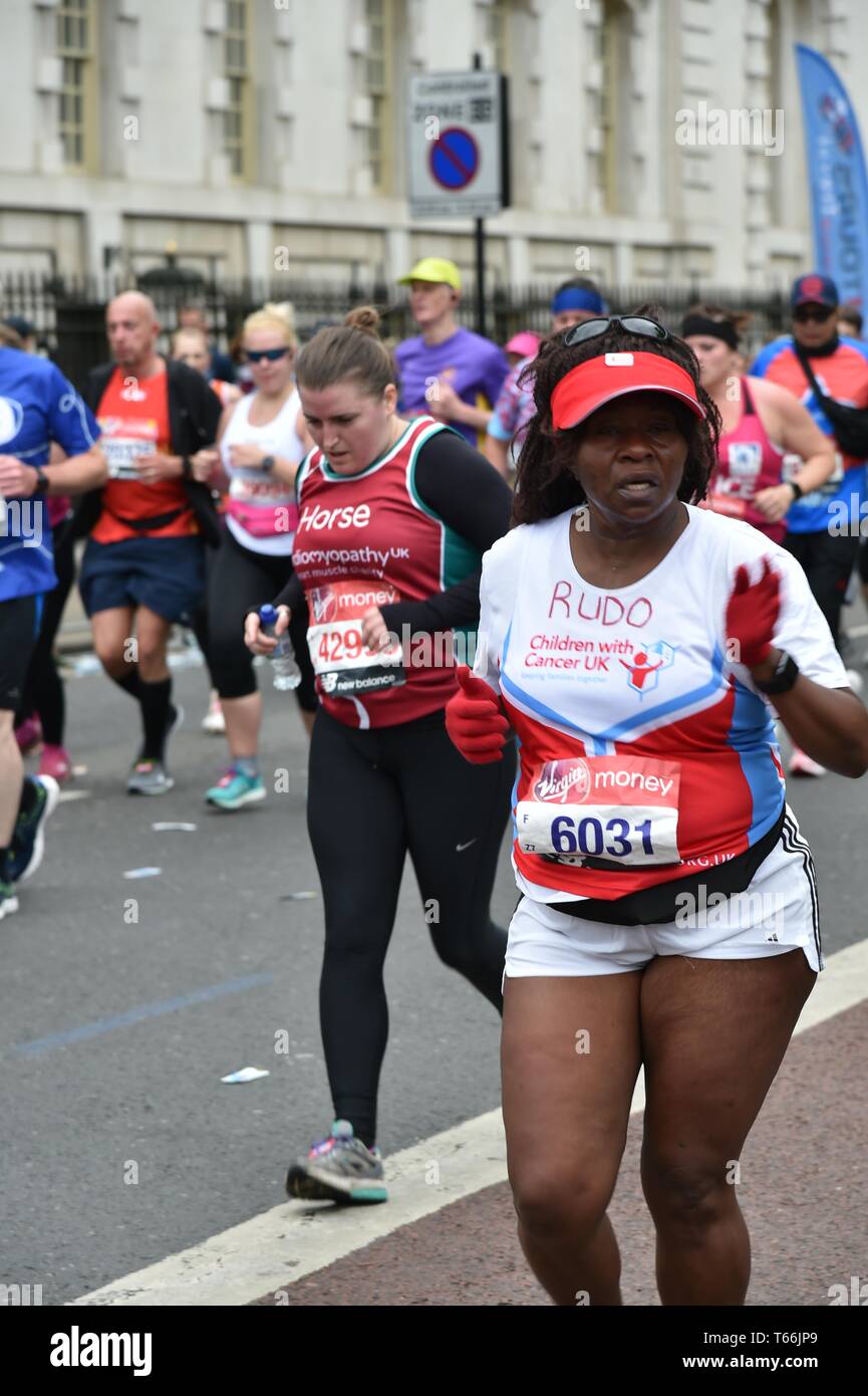 London Marathon 2019, fun runners Stock Photo - Alamy