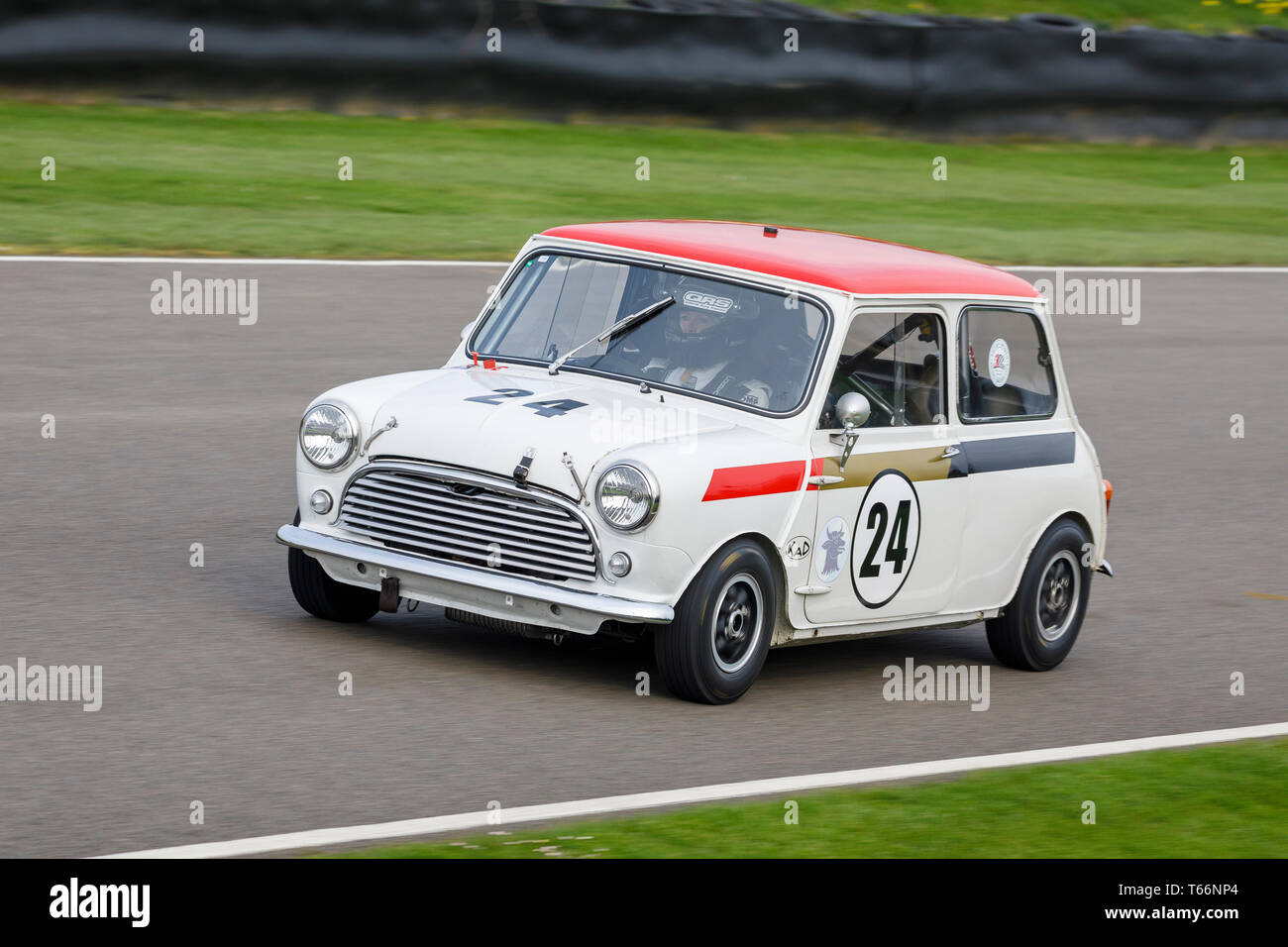 Mini cooper race 1960s hi-res stock photography and images - Alamy