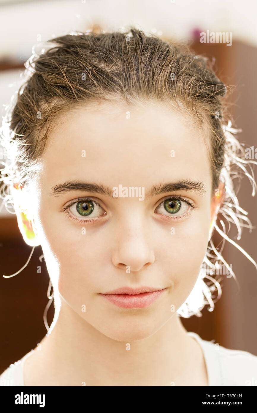 close up portrait with strong back light of a girl Stock Photo - Alamy