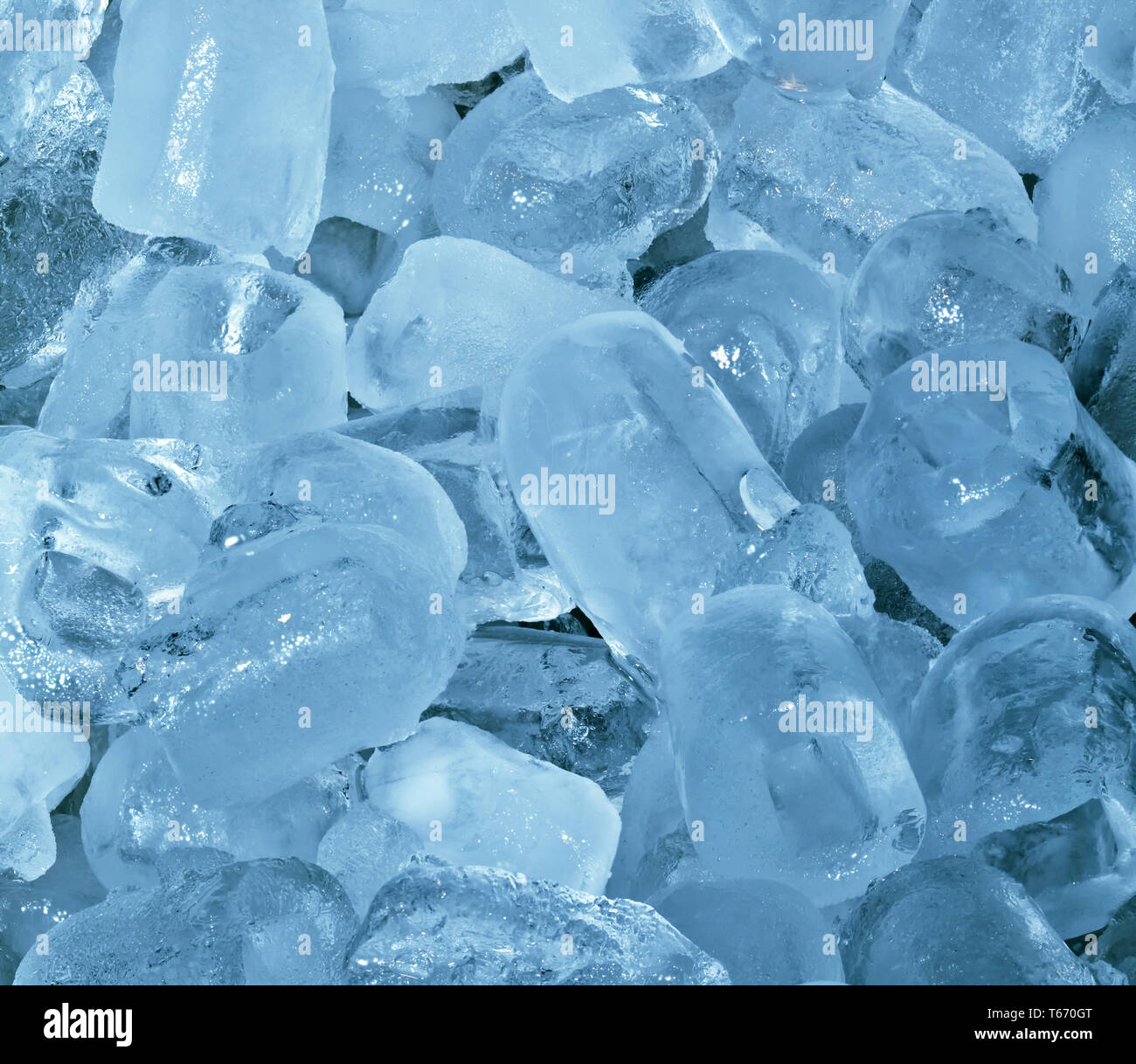 Frosty blocks hi-res stock photography and images - Alamy