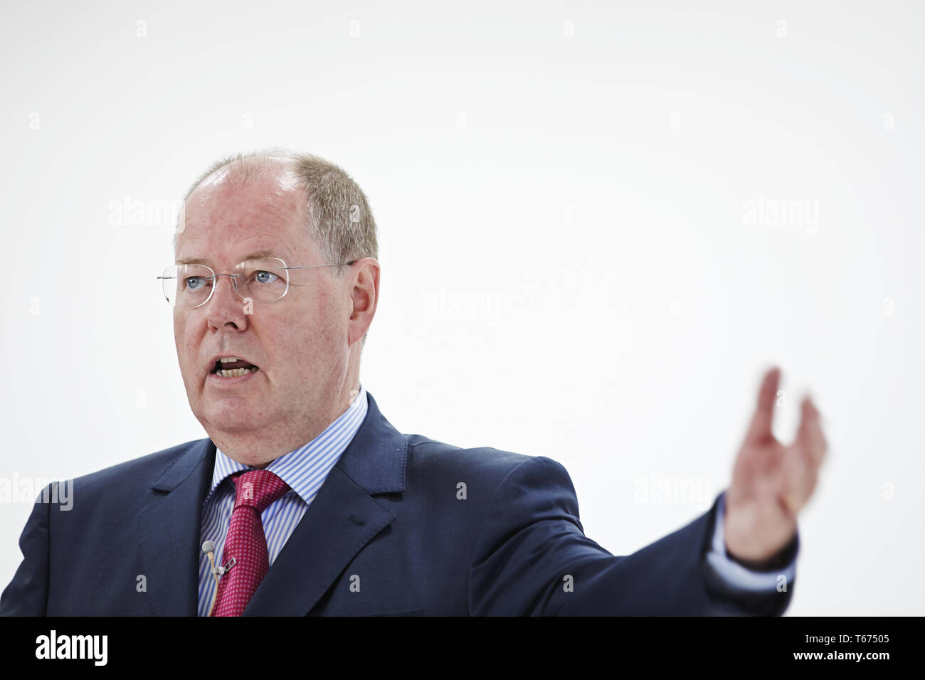 Presentation of SPD election campaign in Berlin Stock Photo - Alamy