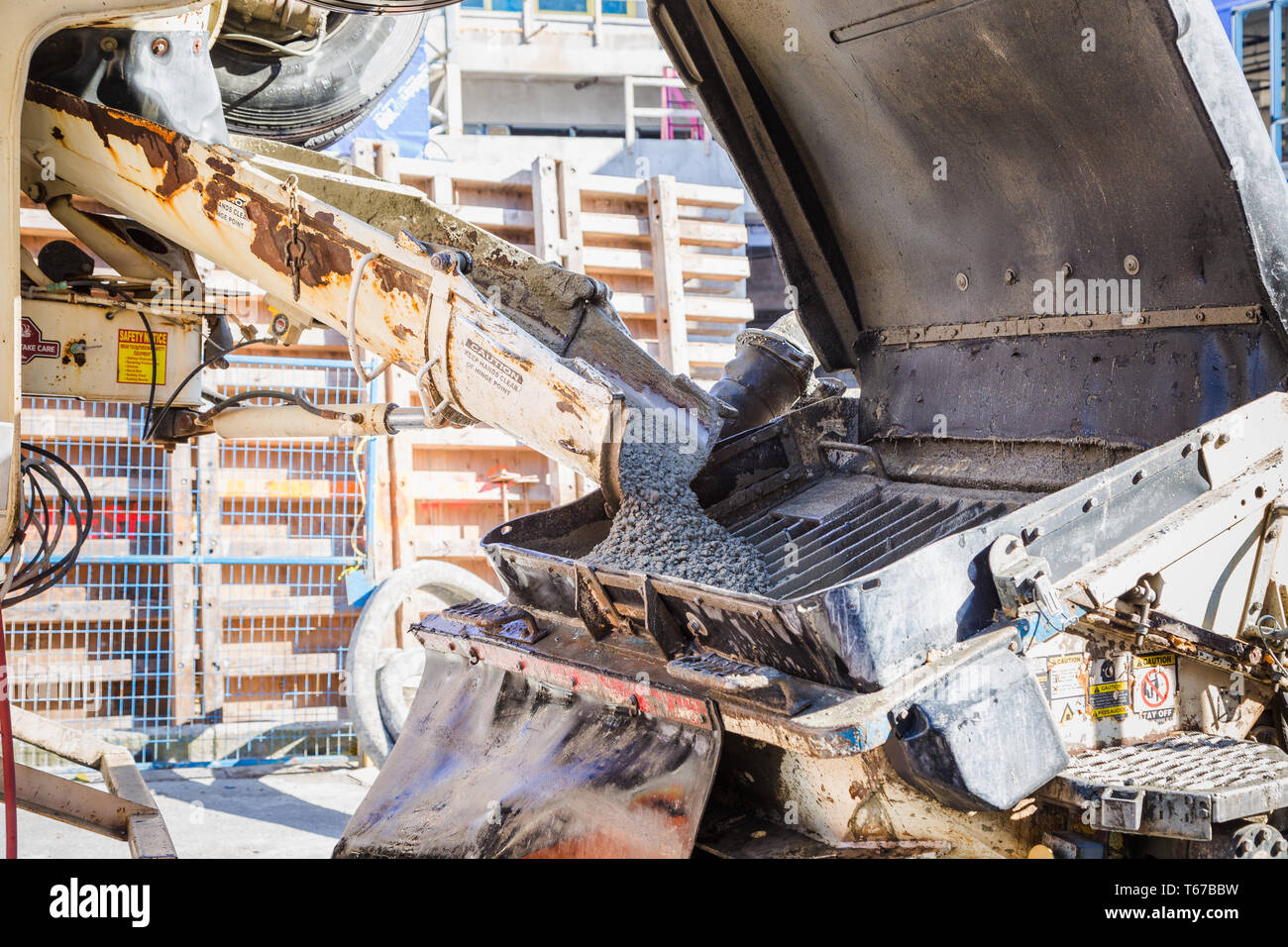 Cement machinery hi-res stock photography and images - Alamy