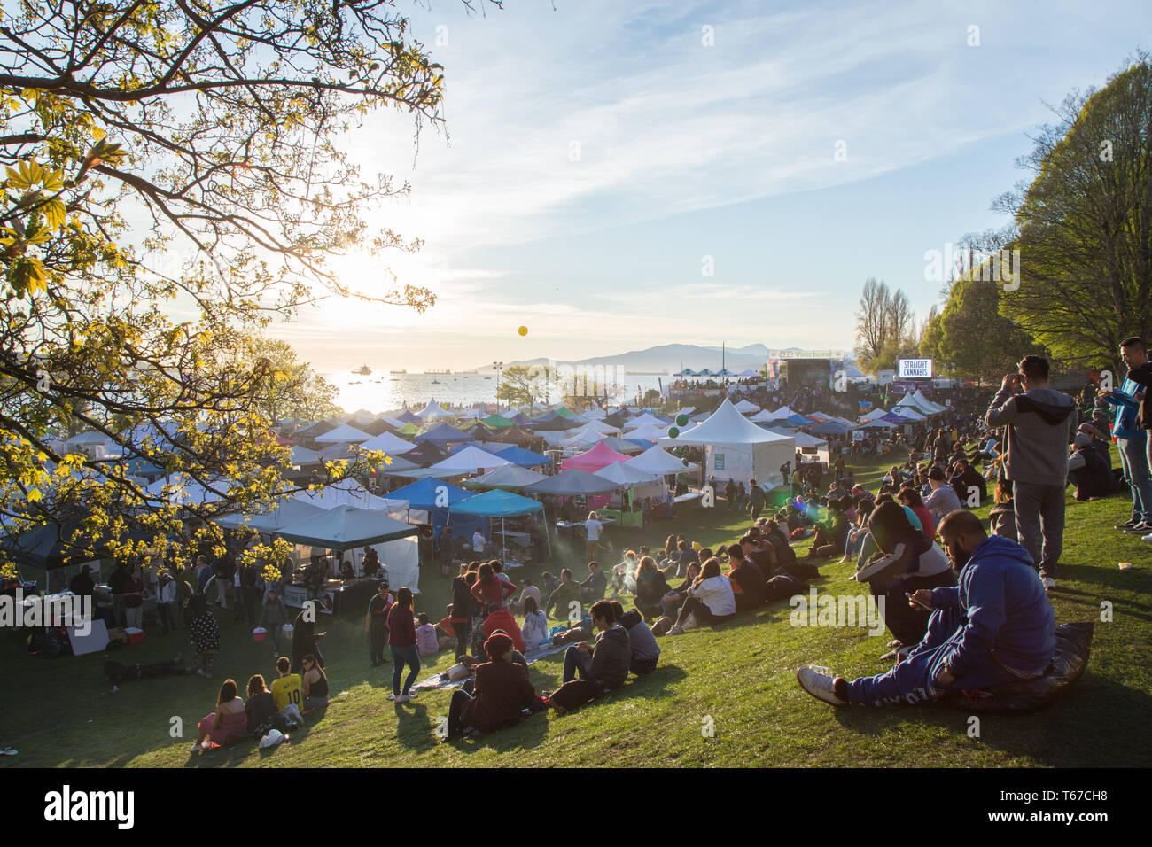 420 celebration hi-res stock photography and images - Alamy