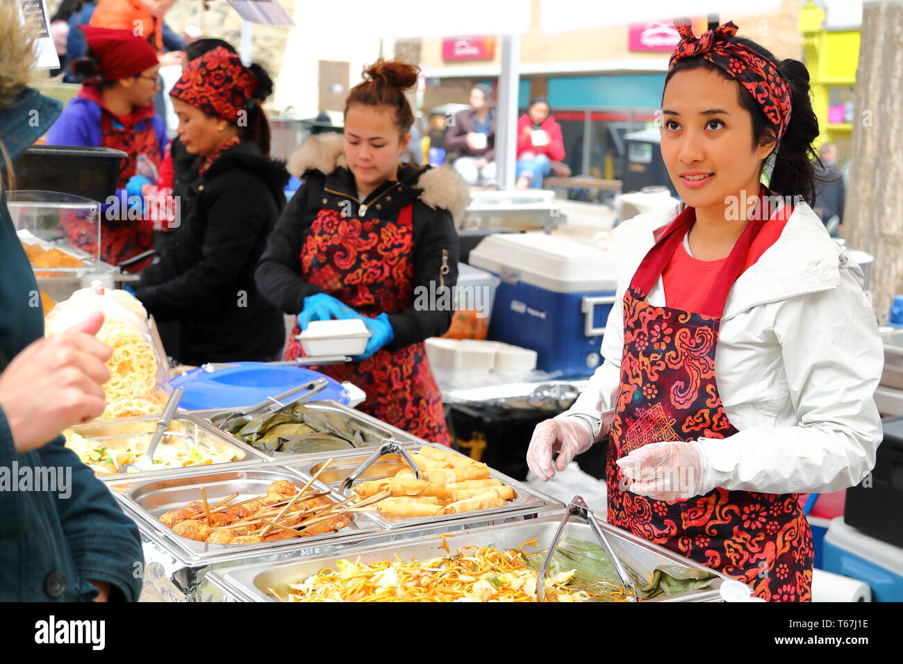 The Indonesian community entertained their audience with dance and food ...