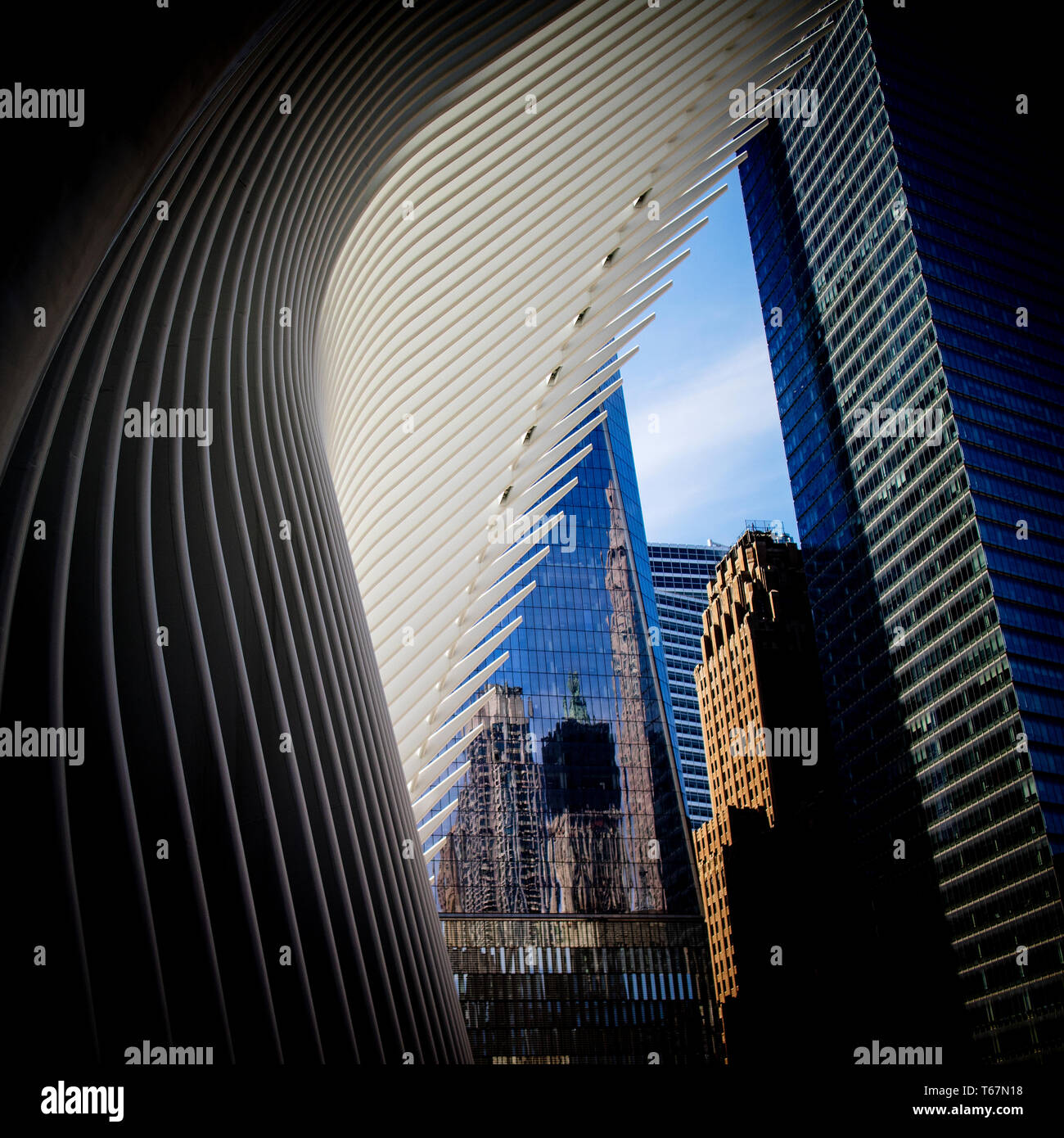 The Oculus, designed by spanish architect Santiago Calatrava at the ...