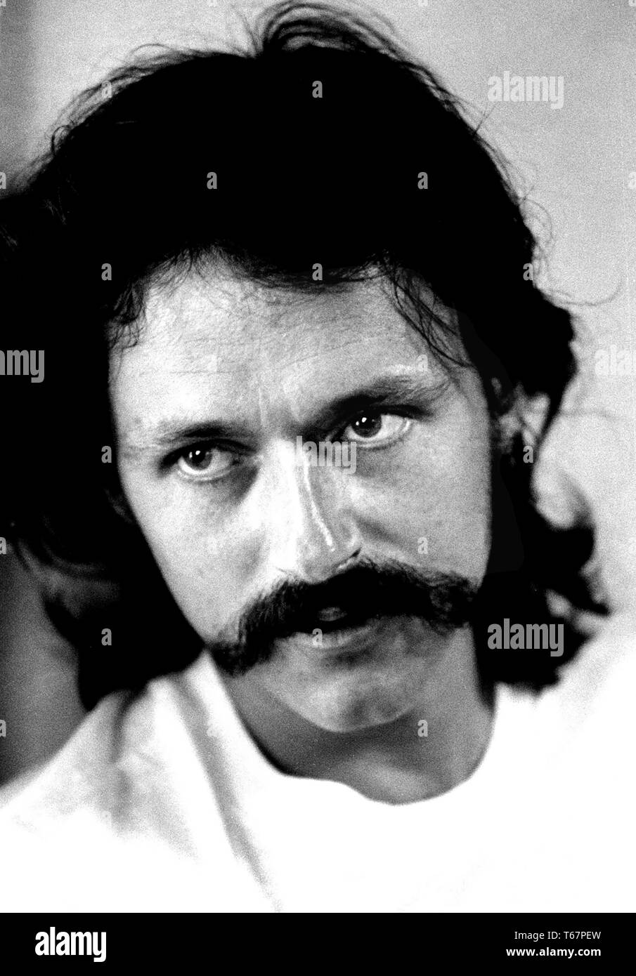 Jesse collin young hi-res stock photography and images - Alamy