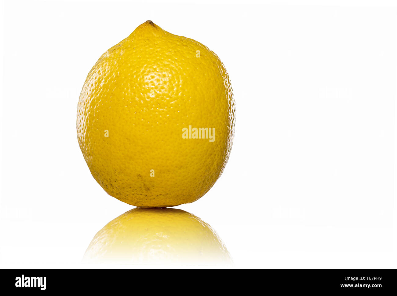 Reflection lemon hi-res stock photography and images - Alamy