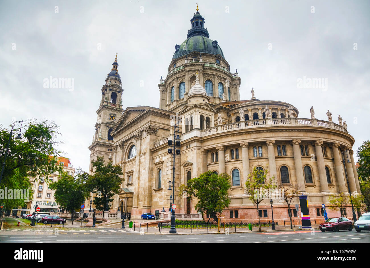 St. Stephen ( St. Istvan) Basilica in Budapest, Hungary Stock Photo - Alamy