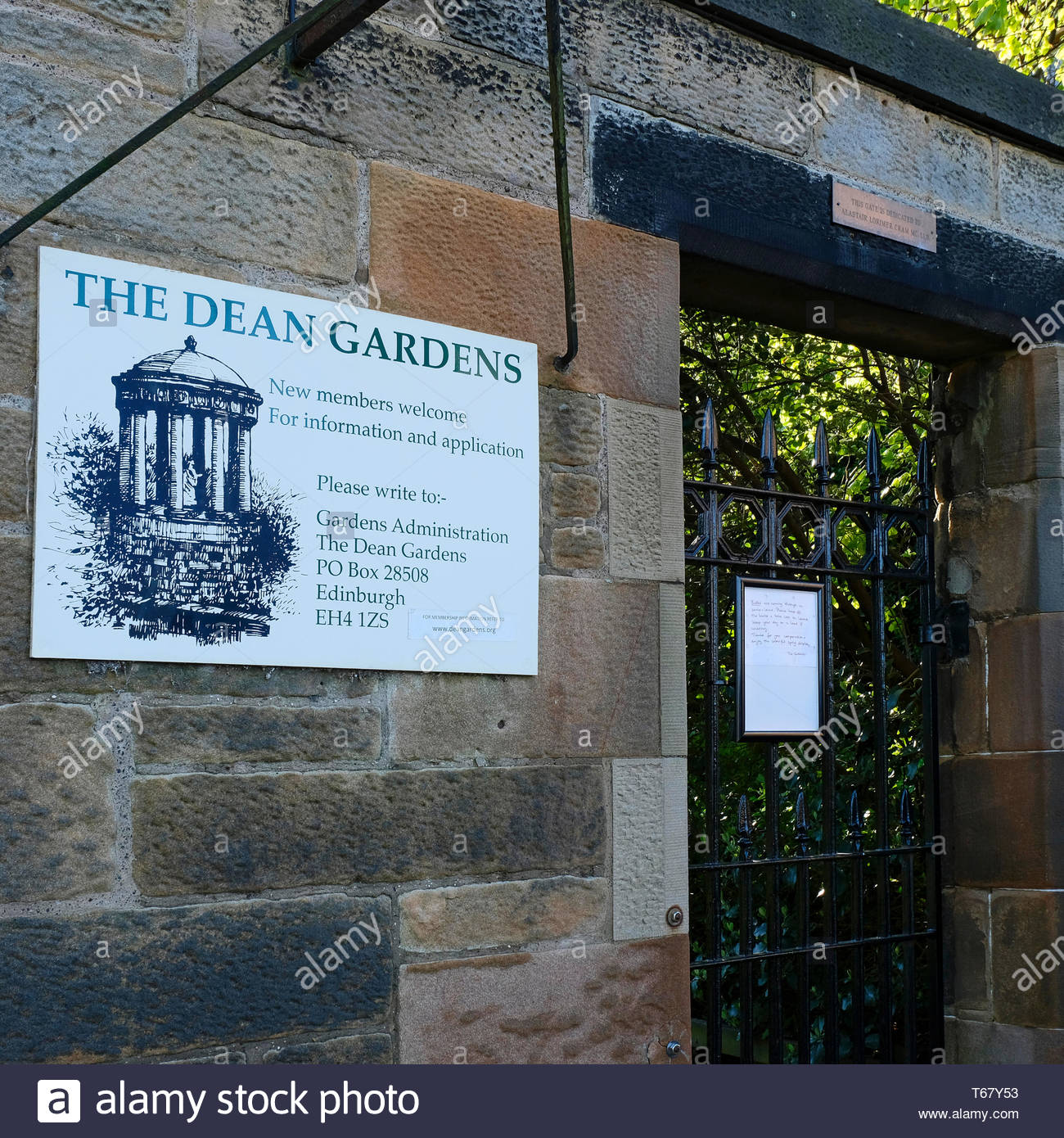 Dean Gardens, private gardens in Ann Street, Stockbridge, Edinburgh ...