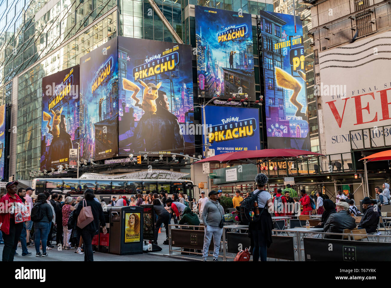 Advertising for the Warner Bros' Pokemon film â€œDetective Pikachuâ ...