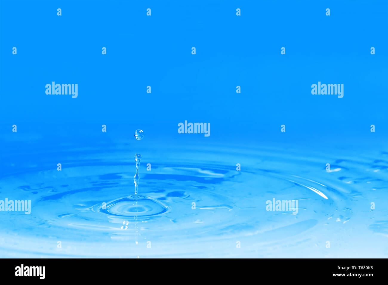 blue water drop, splash Stock Photo - Alamy