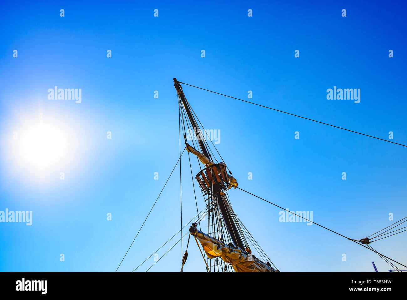 Sails and ropes of the main mast of a caravel ship, Santa María ...
