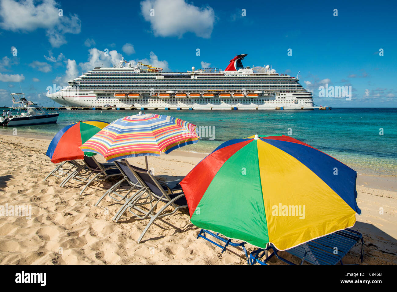Cruise ship and umbrellas, Grand Turk Cruise Port, Grand Turk Island ...