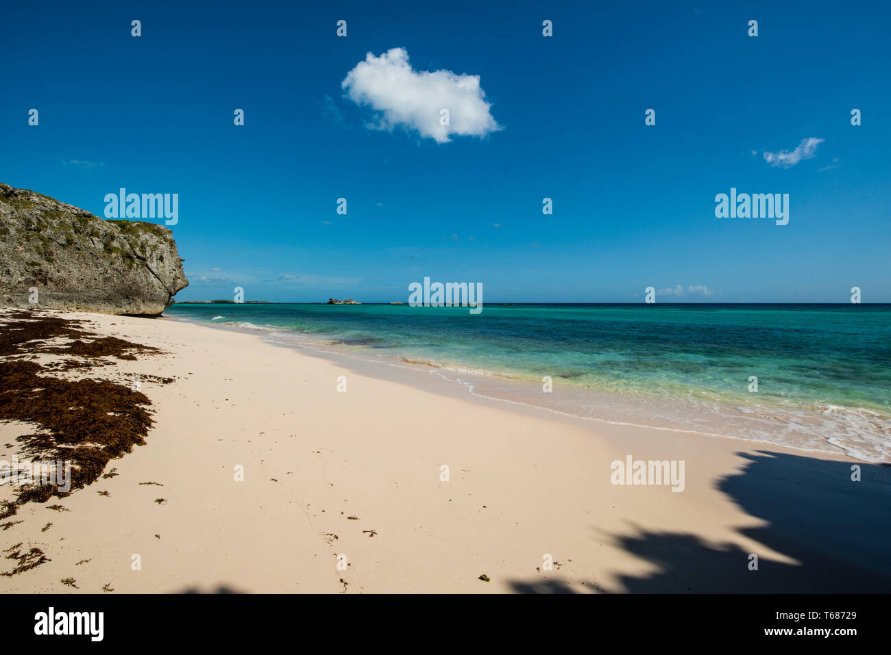Secret Cave Beach, Middle Caicos, Turks and Caicos Islands, Caribbean ...